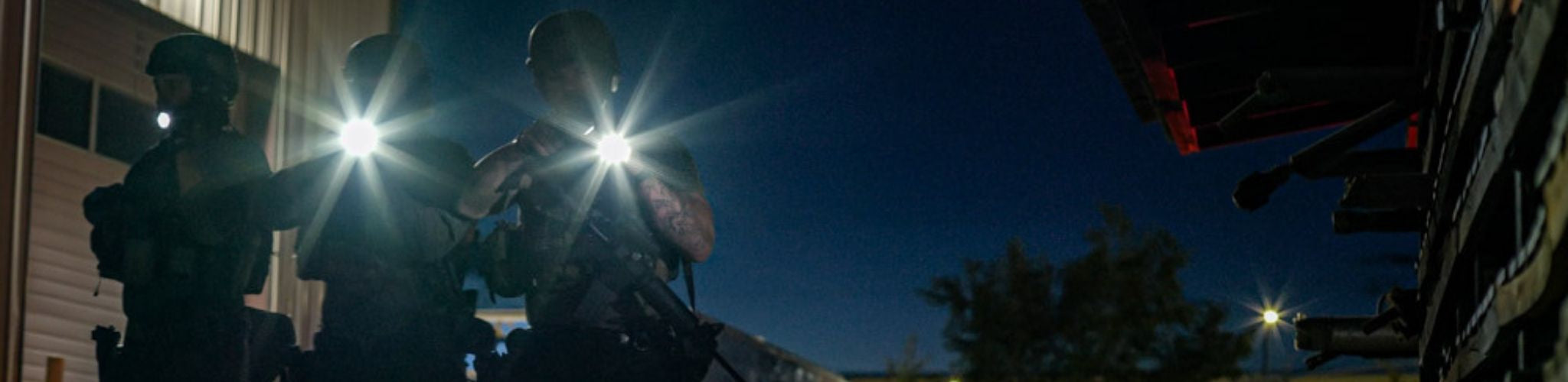 Military Flashlights | Military Tactical Flashlights | Ledlenser USA ...